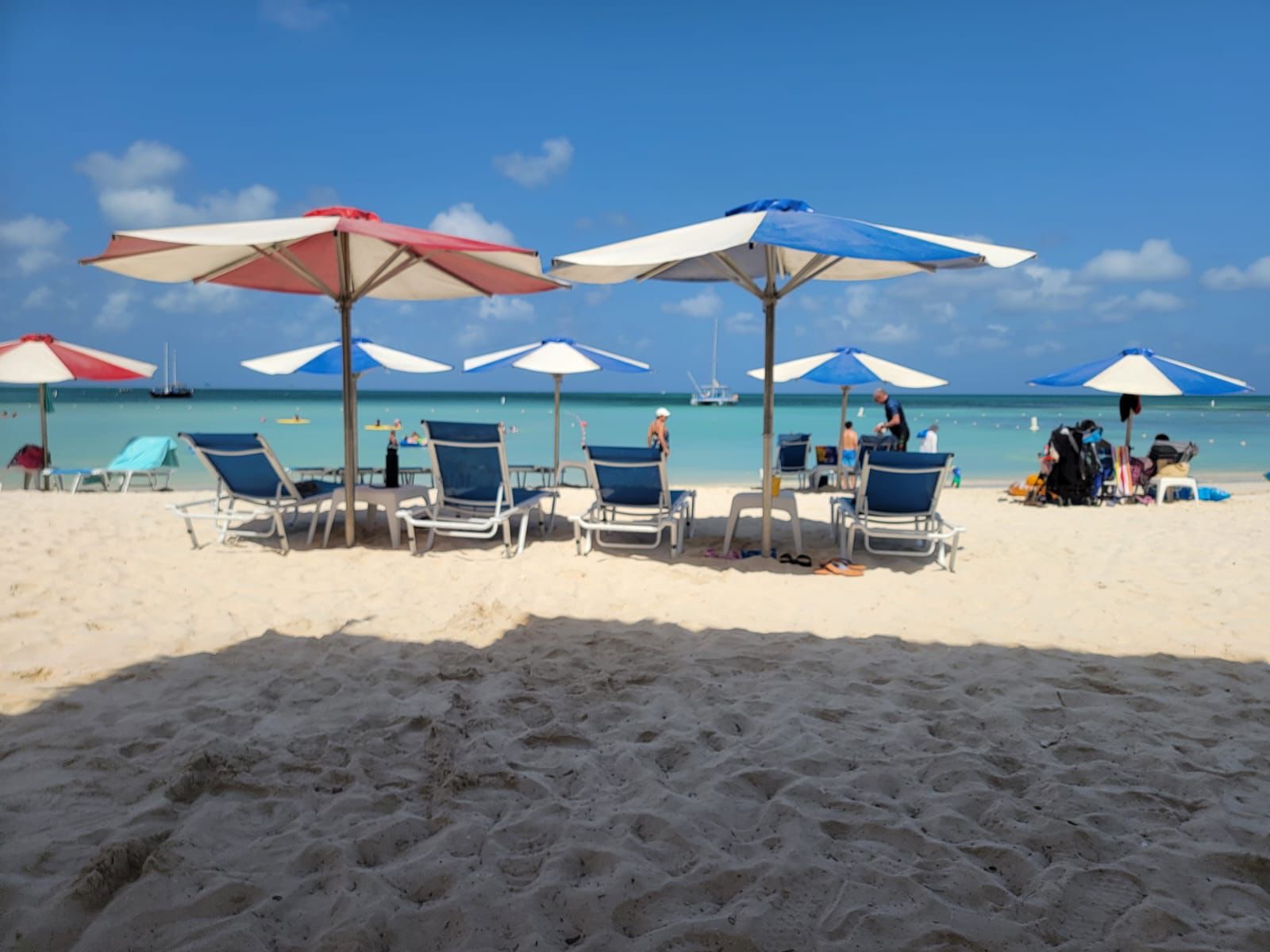 Umbrella | Sunshine Watersports Aruba